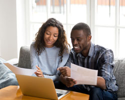 Modern Banking: Mobile Apps & Internet Banking - HomeTown Bank